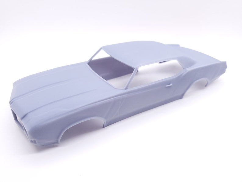 1972 Oldsmobile Cutlass Supreme Hardtop - 1:25 Scale - 2-door Classic ...