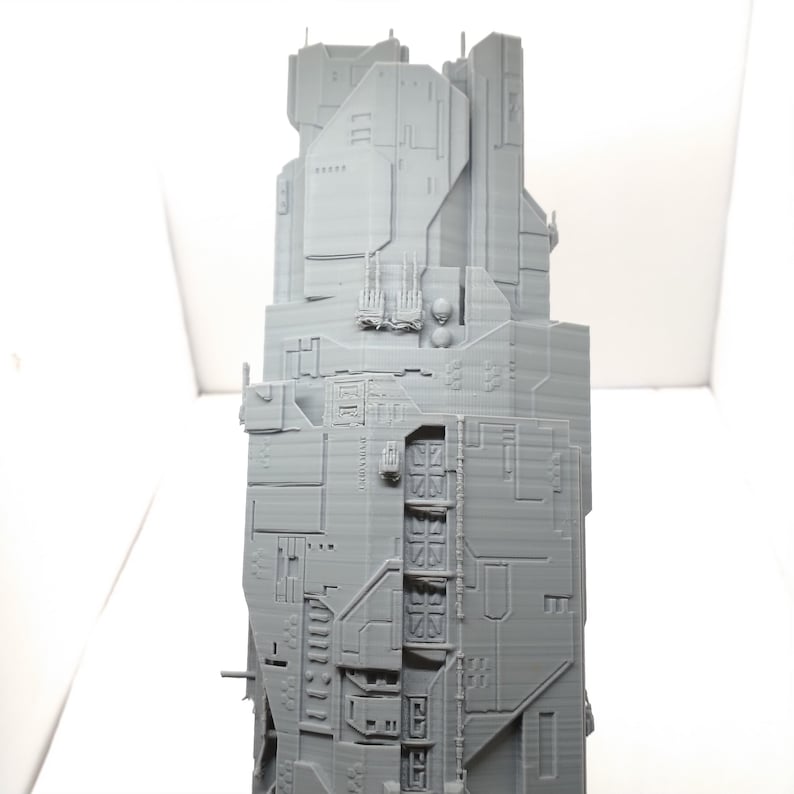 Valiant - 30cm/12in Kit Model - Custom Spaceship Sci-fi Model Kit Space ...