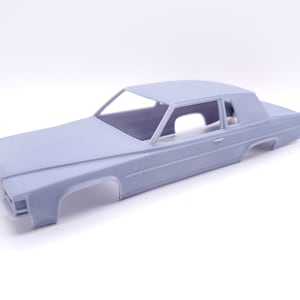 1983 Cadillac Fleetwood Brougham - 1:25 Scale - 2-door Classic Car Body ...