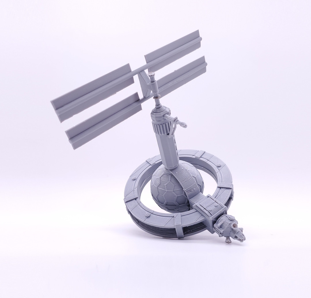 Thunderbird 5 - 3", 6", 9" or 12" Model - Custom Spaceship Sci-fi Model ...