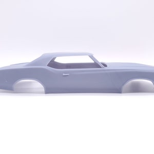 1972 Oldsmobile Cutlass Supreme Hardtop - 1:25 Scale - 2-door Classic ...