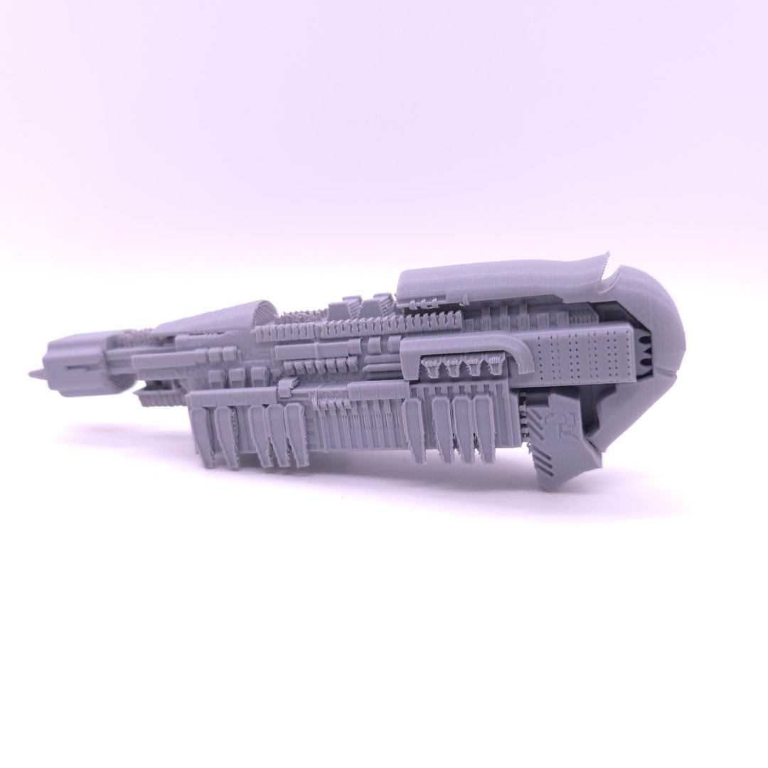 Dreadnaught - 1", 3", 6" or 12" Model - Spaceship Sci-fi Model Custom ...
