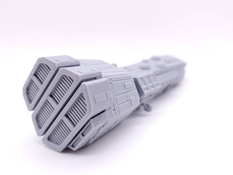Dreadnaught-class Heavy Cruiser - 1", 3", 6" or 12" Model Kit Custom ...