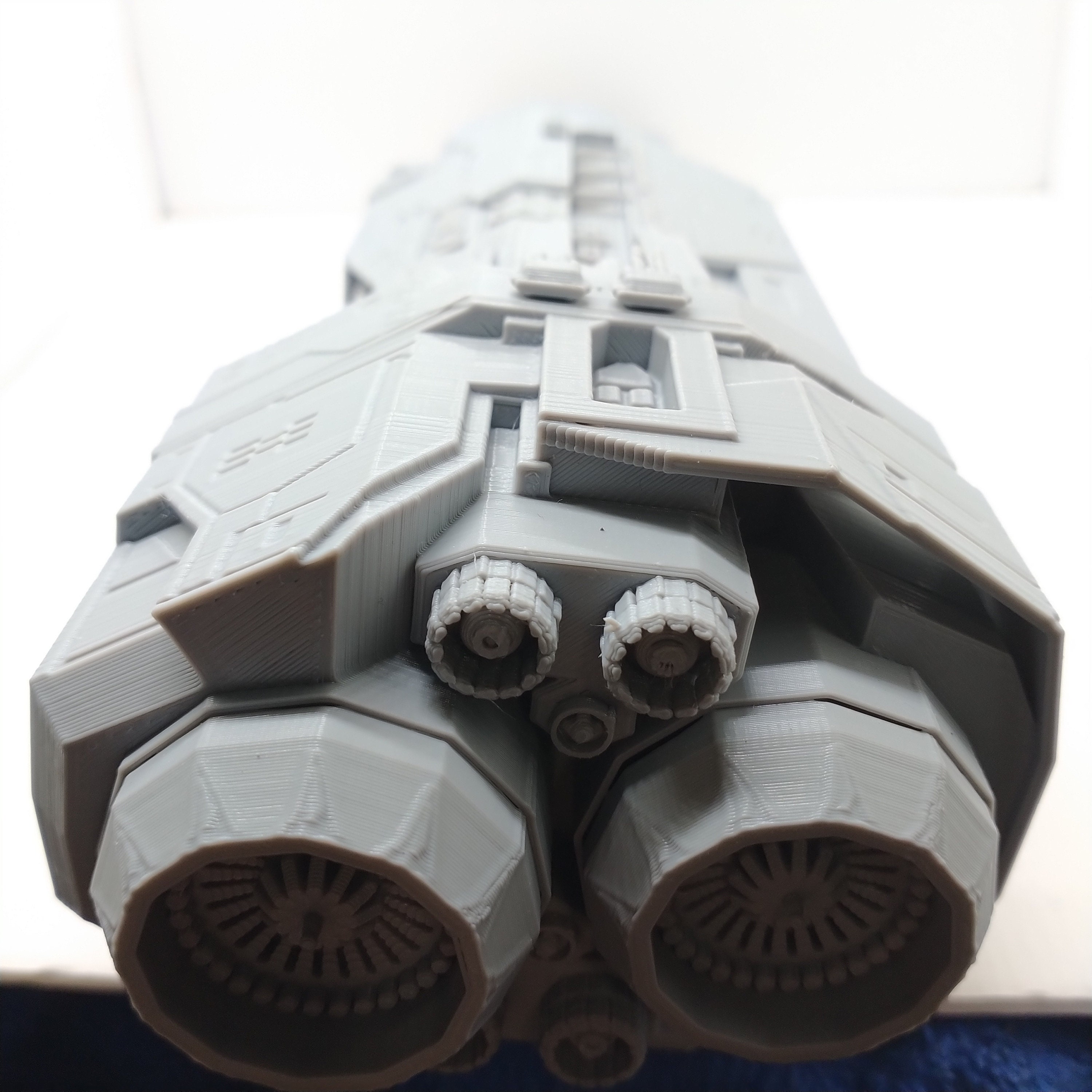 Valiant - 30cm/12in Kit Model - Custom Spaceship Sci-fi Model Kit Space ...