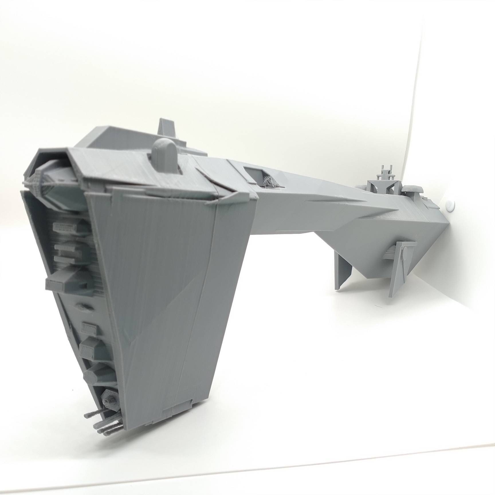 EF76 Nebulon-b Escort Frigate 38cm/15in Model Kit Imperial - Etsy UK