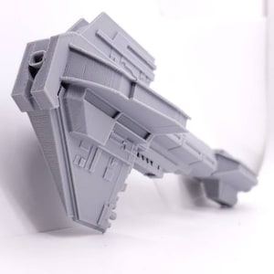 Starhawk-class Battleship - 1", 3", 6" or 9" Model Kit Custom ...