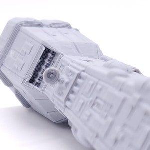 Dreadnaught-class Heavy Cruiser - 1", 3", 6" or 12" Model Kit Custom ...