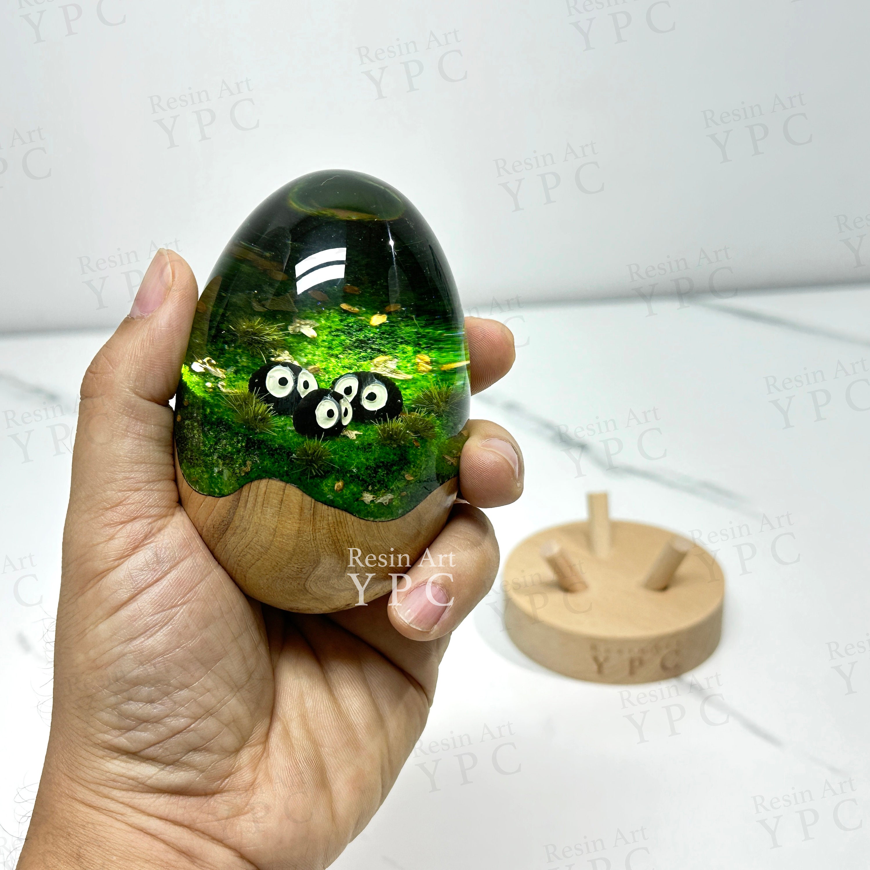 Soot Sprites Enchanted Resin Egg, Soot Gremlins Desk Decor, Desk ...
