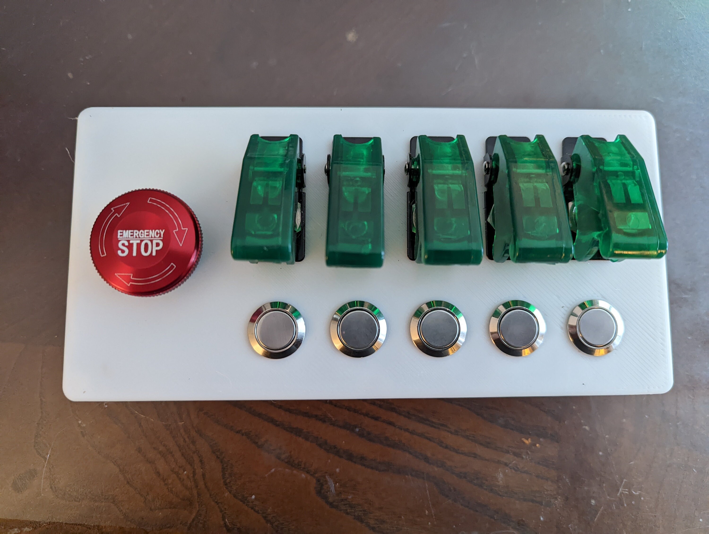 Custom Breakout Box for Apex Neptune With Emergency Stop and Toggle - Etsy