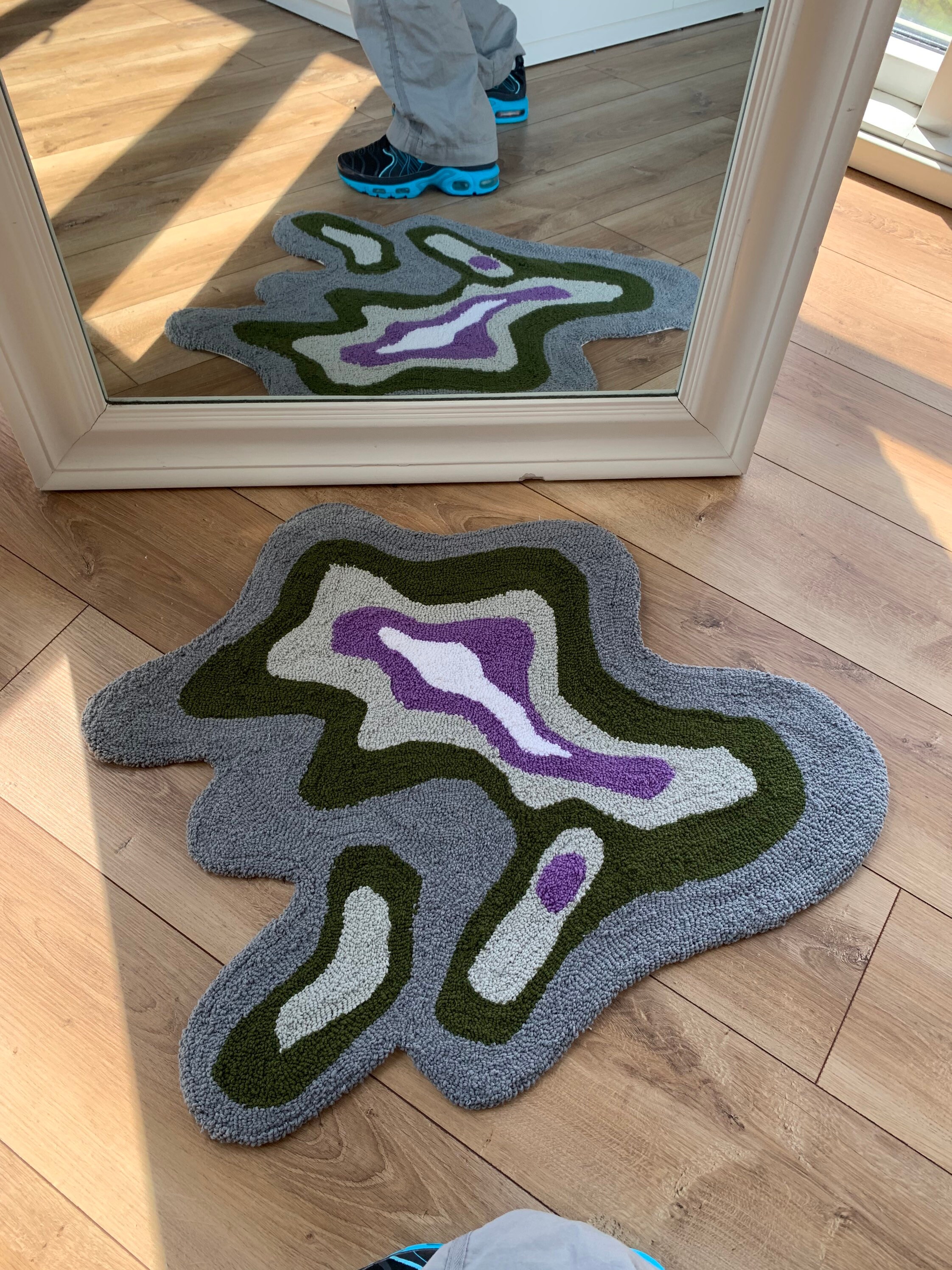 Custom rug tufting abstract handmade lsd smile shape | Etsy