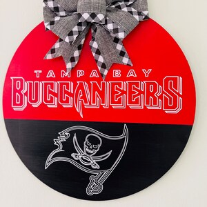 Front Door Decor | Front Door Wreath | Tampa Bay Buccaneers | Door ...