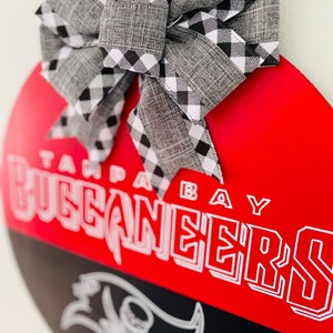 Front Door Decor | Front Door Wreath | Tampa Bay Buccaneers | Door ...