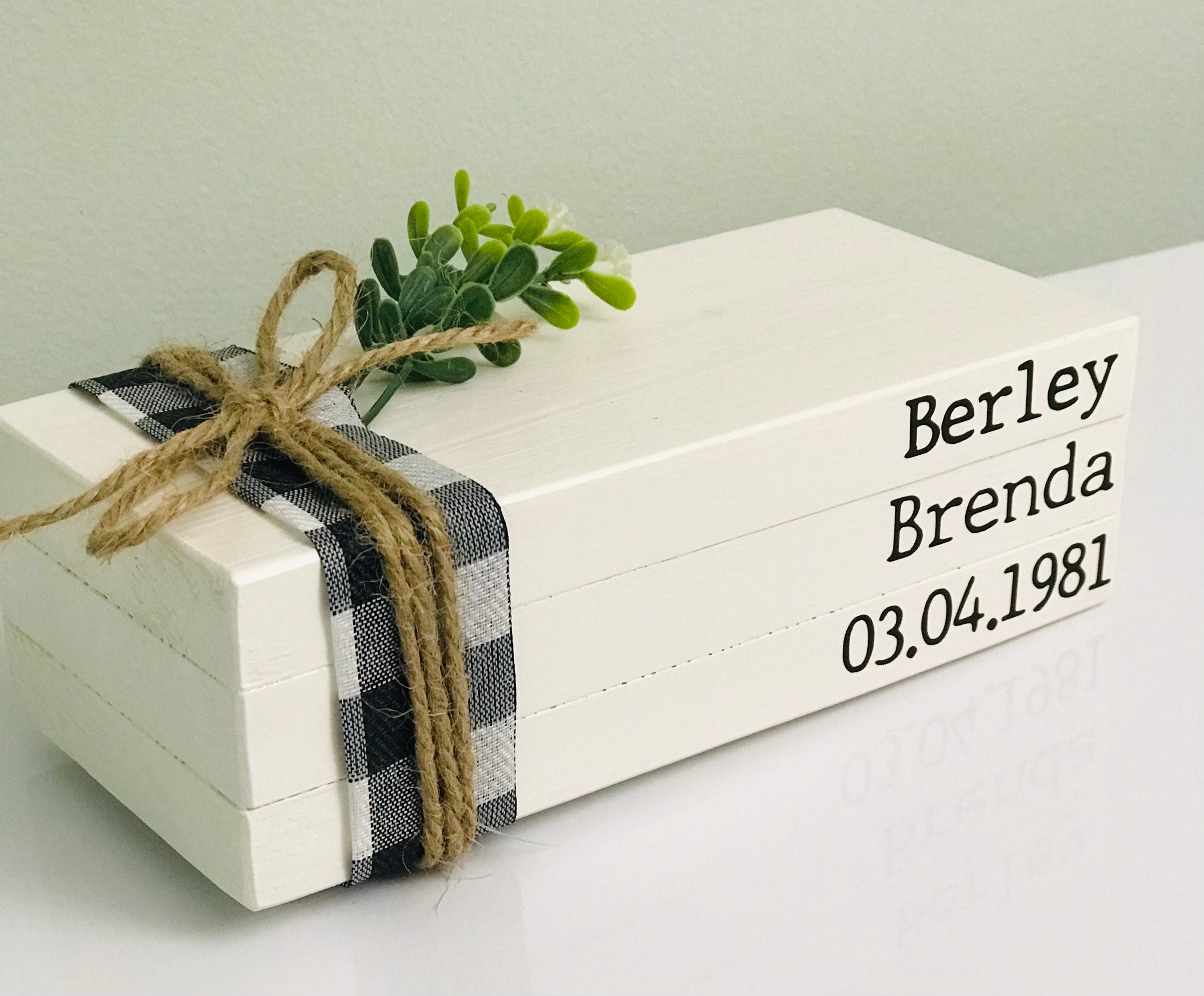 Farmhouse Faux Wooden Book Stacks Custom Jute Burlap Plaid | Etsy