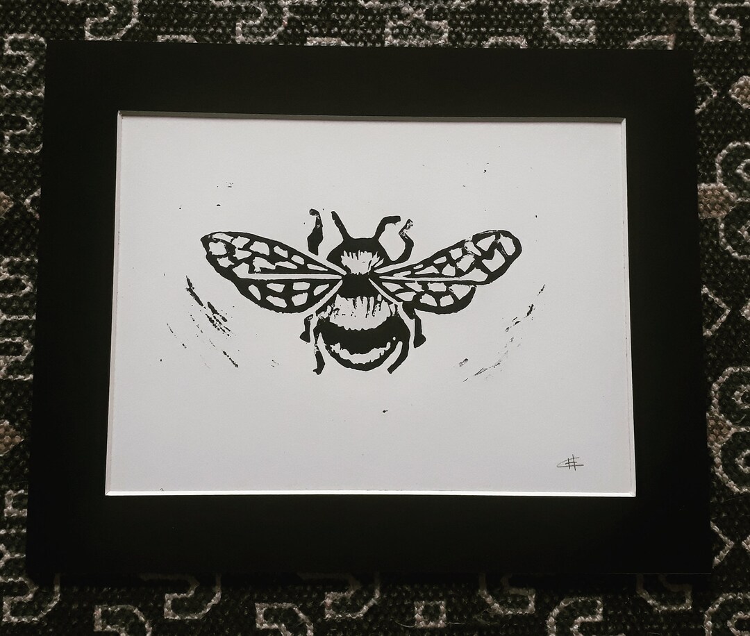 Bee Lino Print - Etsy