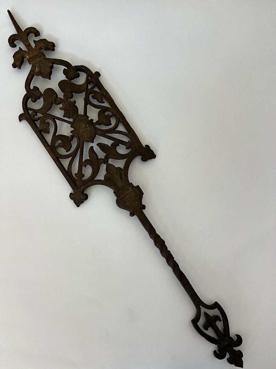 Vintage or Antique Cast Iron Armorial Coat of Arms Crest Family Emblem ...