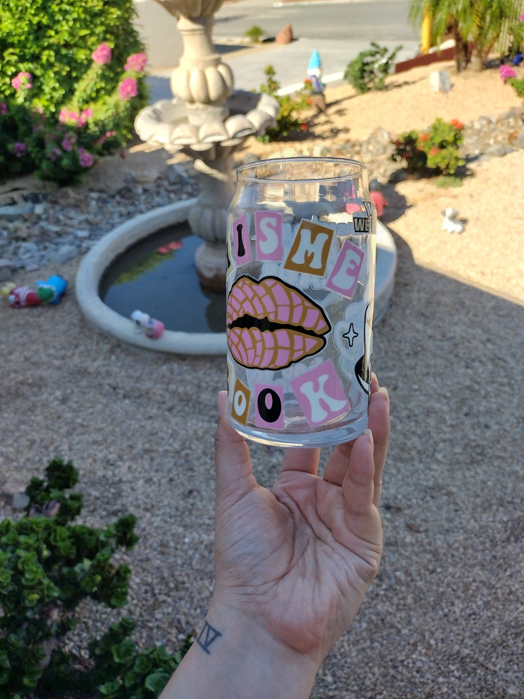 Chisme Book Beer Can Glass 16oz - Etsy