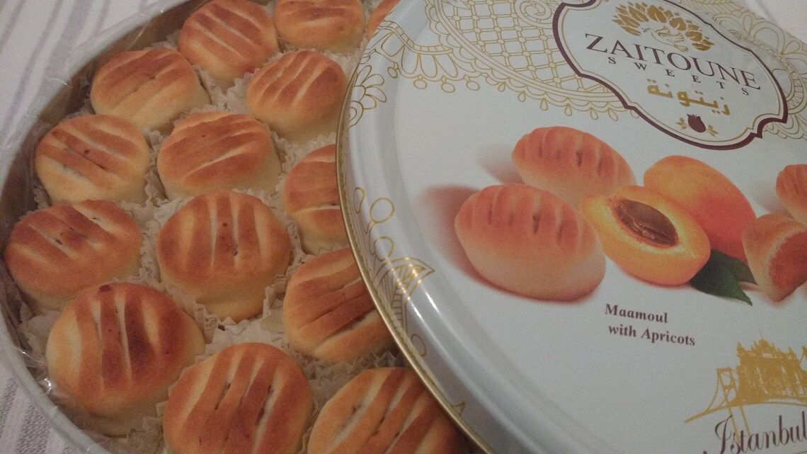 Mamoul With Apricots 1.1 Lb Tin Syrian Maamoul Cookies With - Etsy