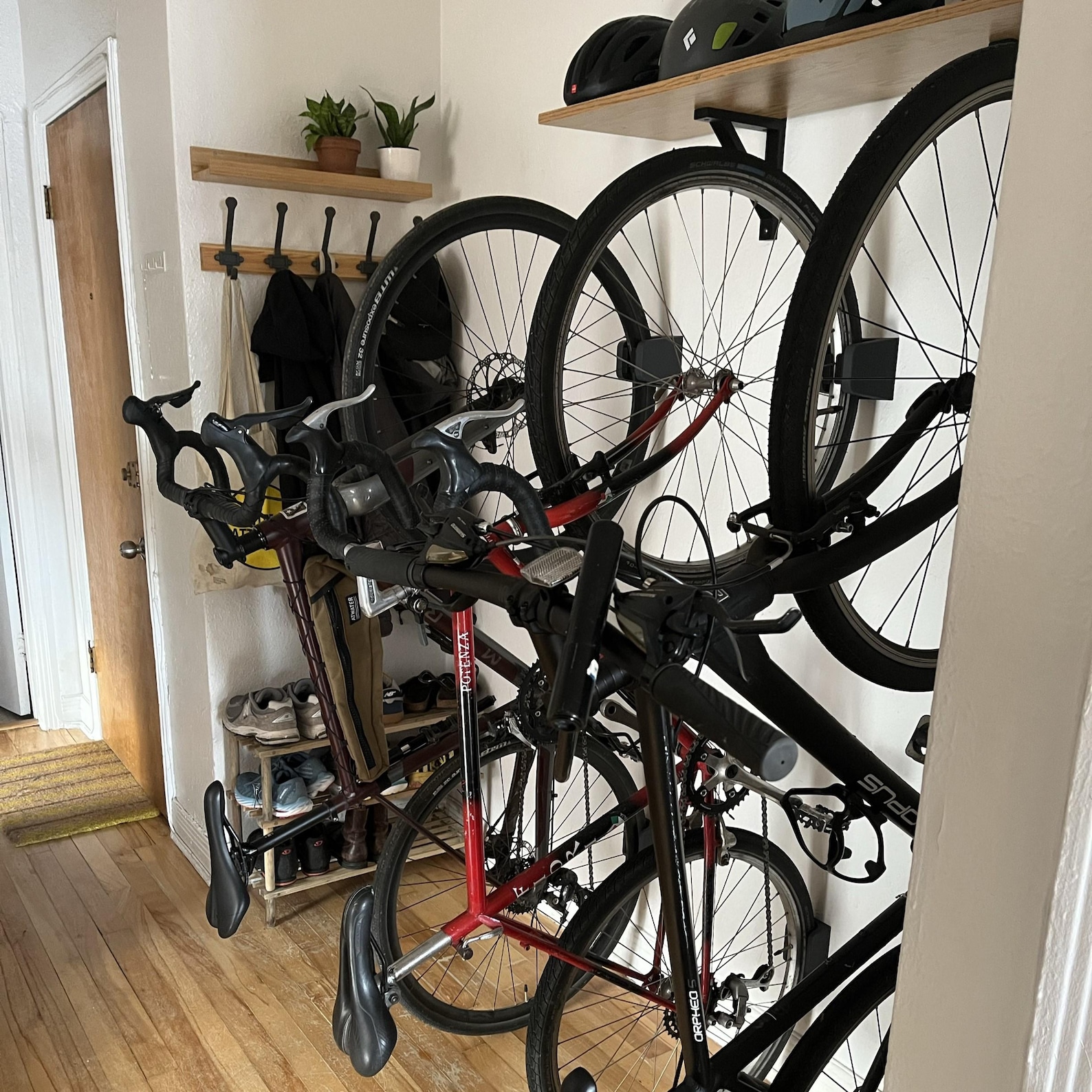 Bike Wall Mount for Small Spaces – Vertical Bicycle Rack With Auto Lock ...