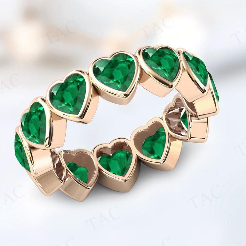 Emerald Heart Ring - Etsy