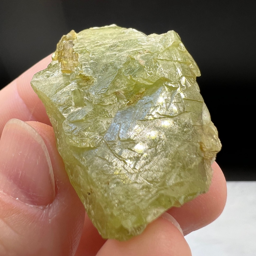 Huge Sphene Titanite Crystal With Gem Epidote - Etsy