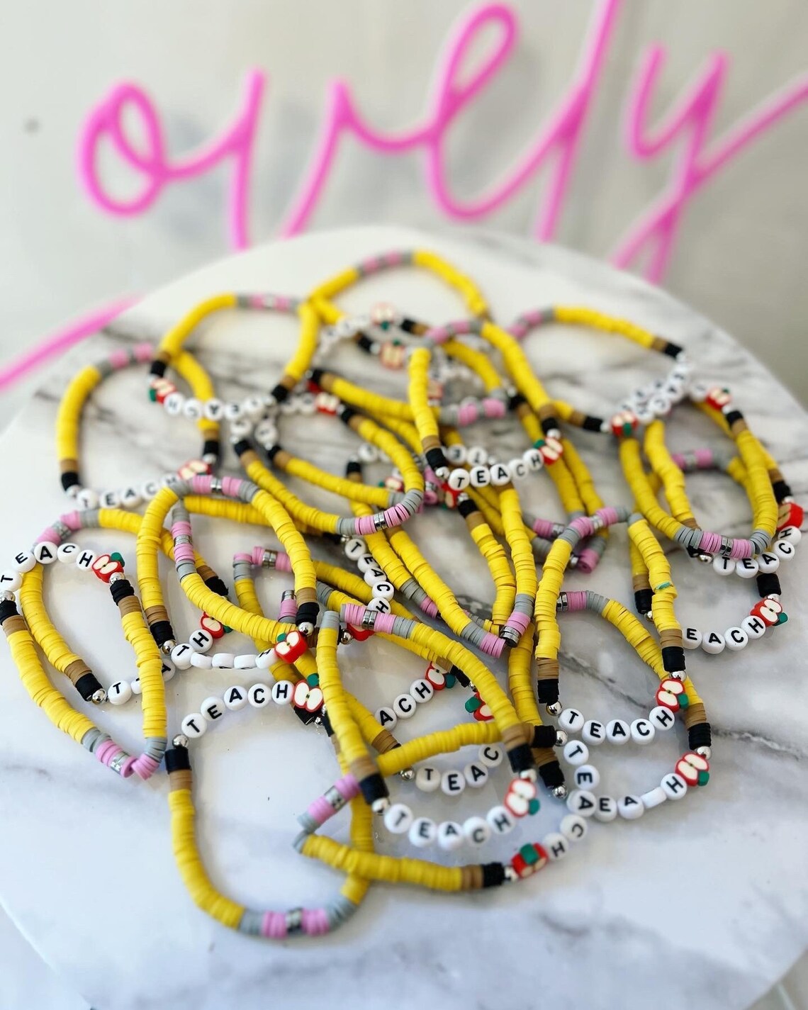 Back to School Teacher Gift! Happy First Day of School Teacher Gift! I ...