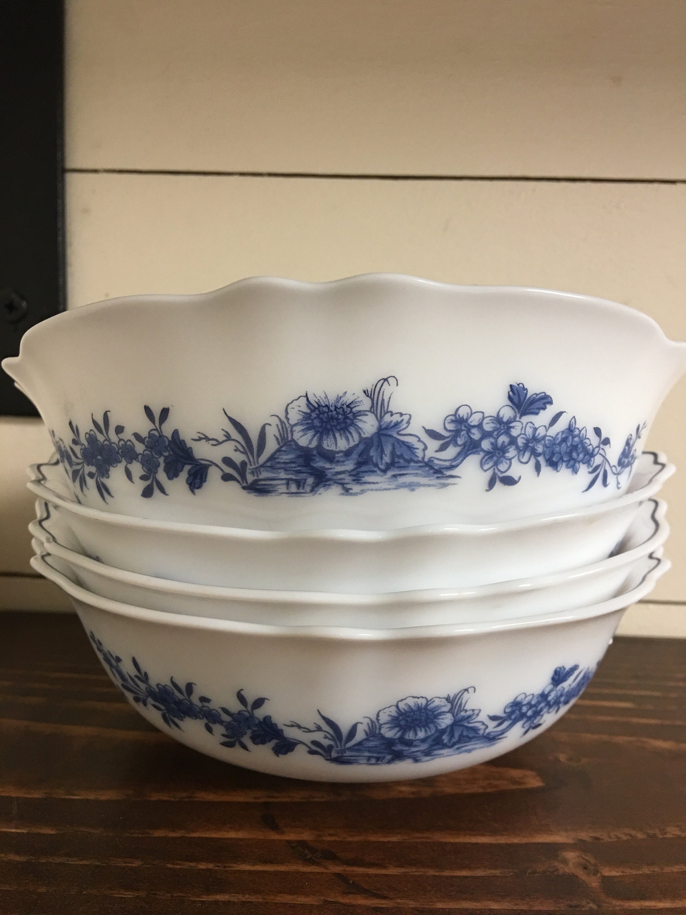 Arcopal Bowls Set of 4 Vintage Arcopal France Kalinka Pattern Blue ...