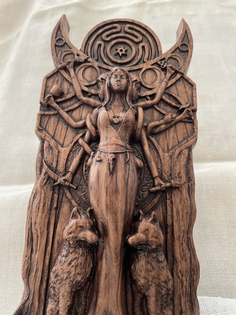 Estatua de Hécate diosa griega hexágono para el altar pagano - Etsy México