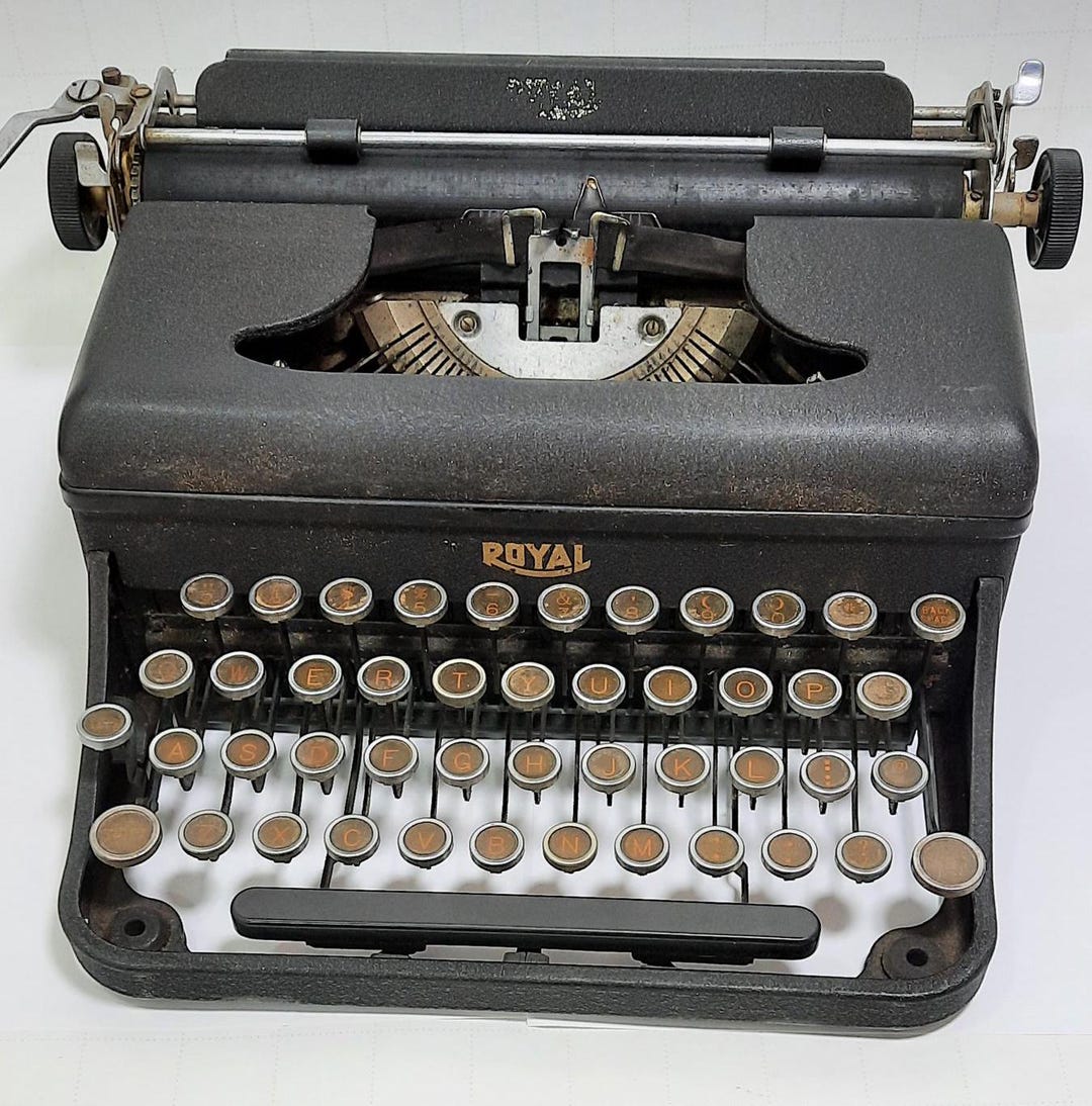 1938 Royal Mercury Typewriter With Hard Cover Case Tested and Working ...