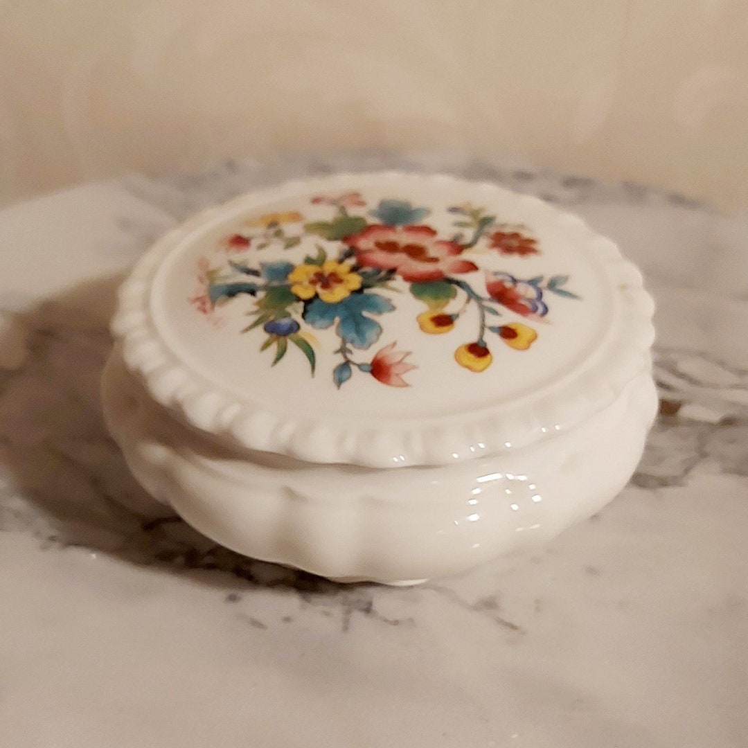 Round Porcelain Box With Lid From Coalport Bone China Made in England ...