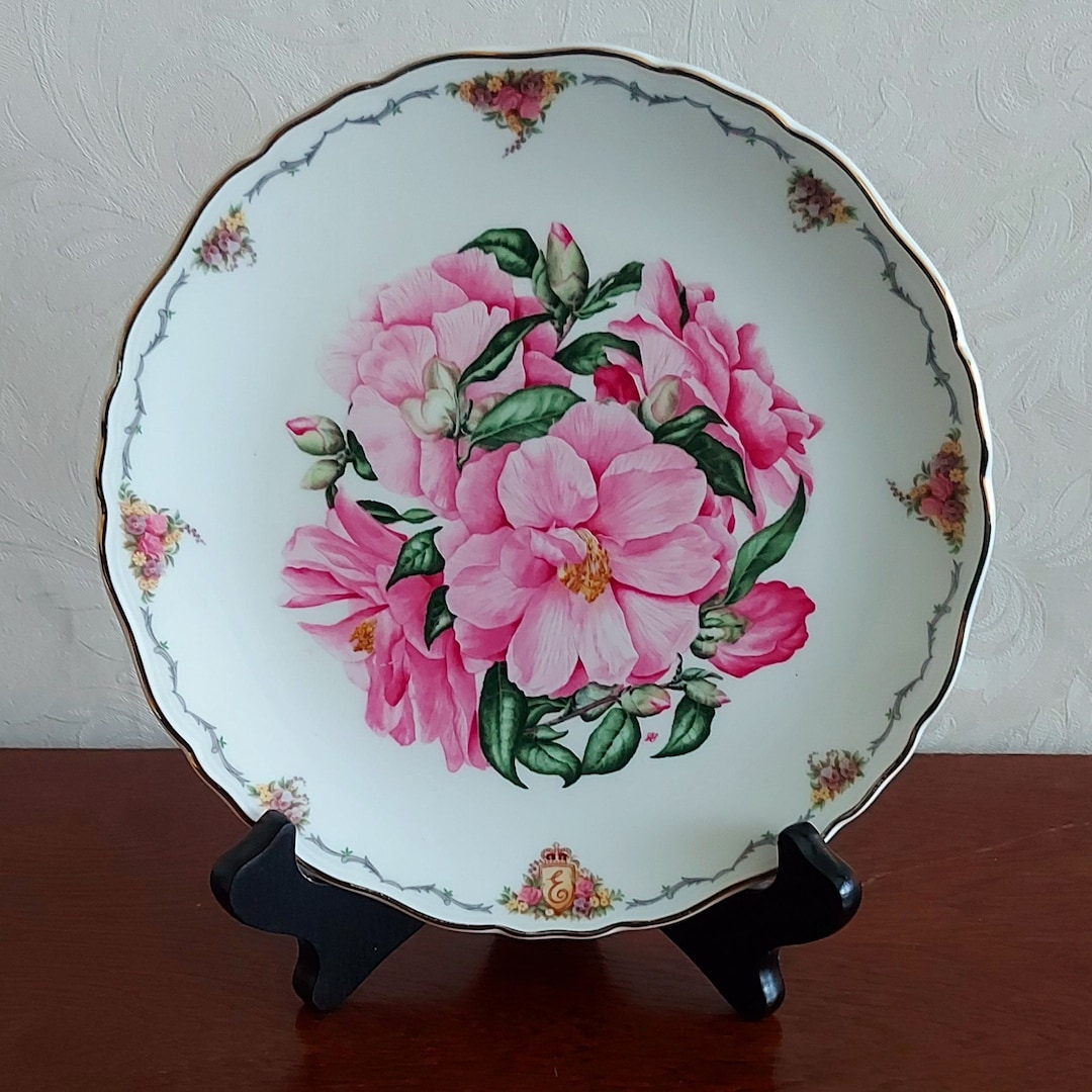 Royal Albert Camellia Queen Mother's Favorite Flowers Vintage 90s ...