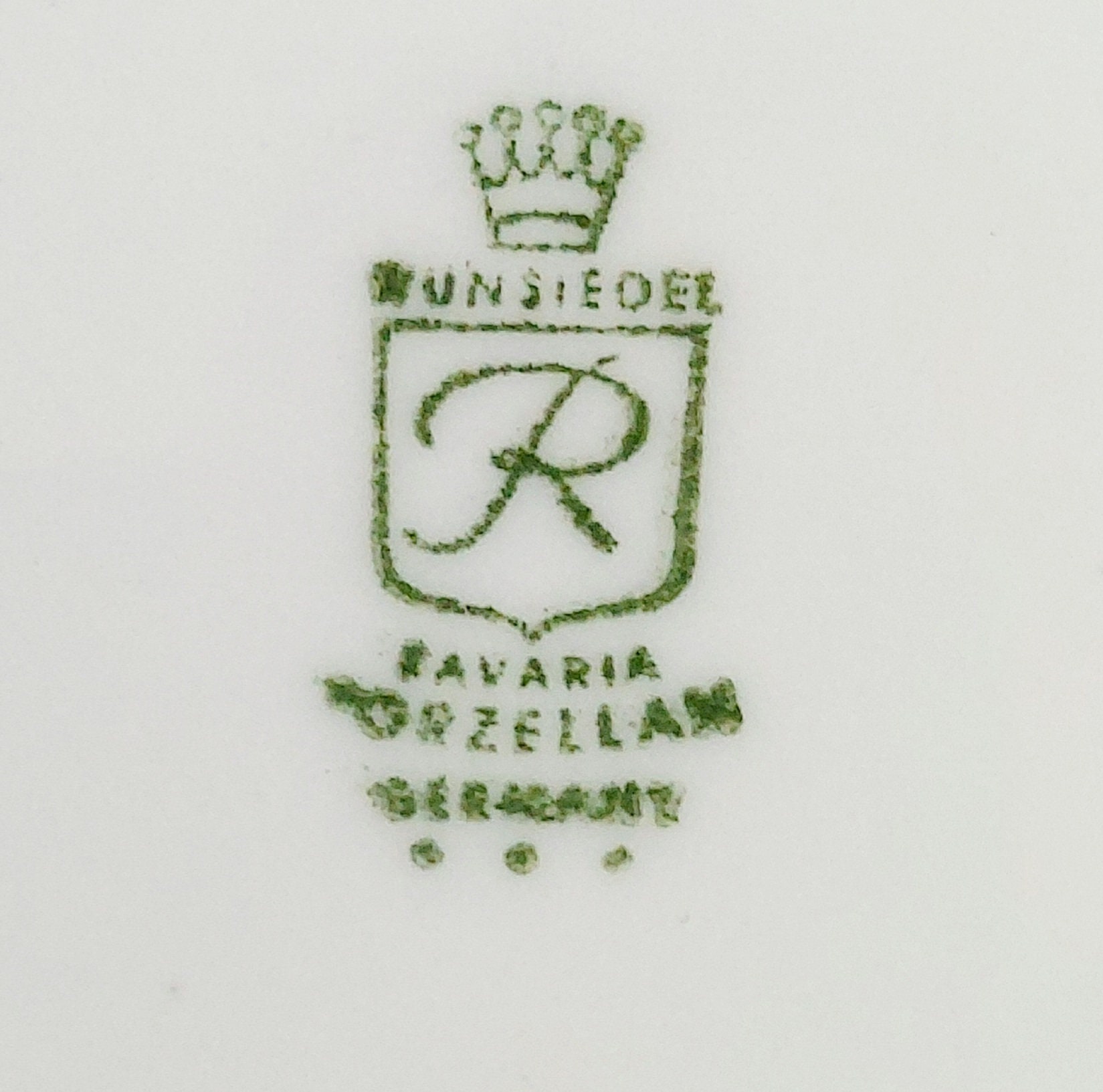 Bestimmen Porzellan Stempel R