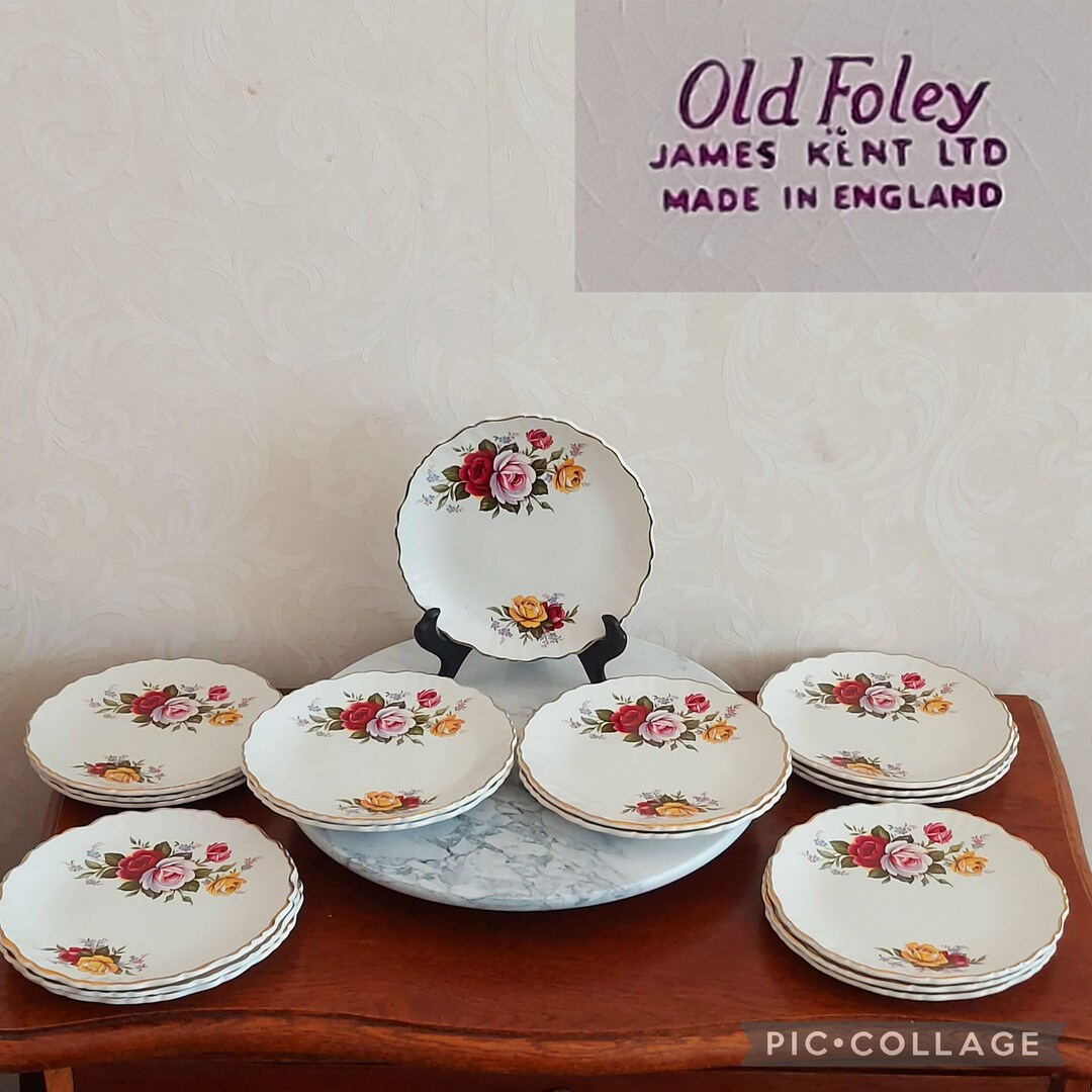 Old Foley, James Kent, England, Cake Plate Decorated With Red, White ...