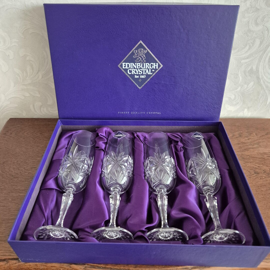 Set of 4 Edinburgh Crystal Champagne Glasses - Montrose Pattern in ...