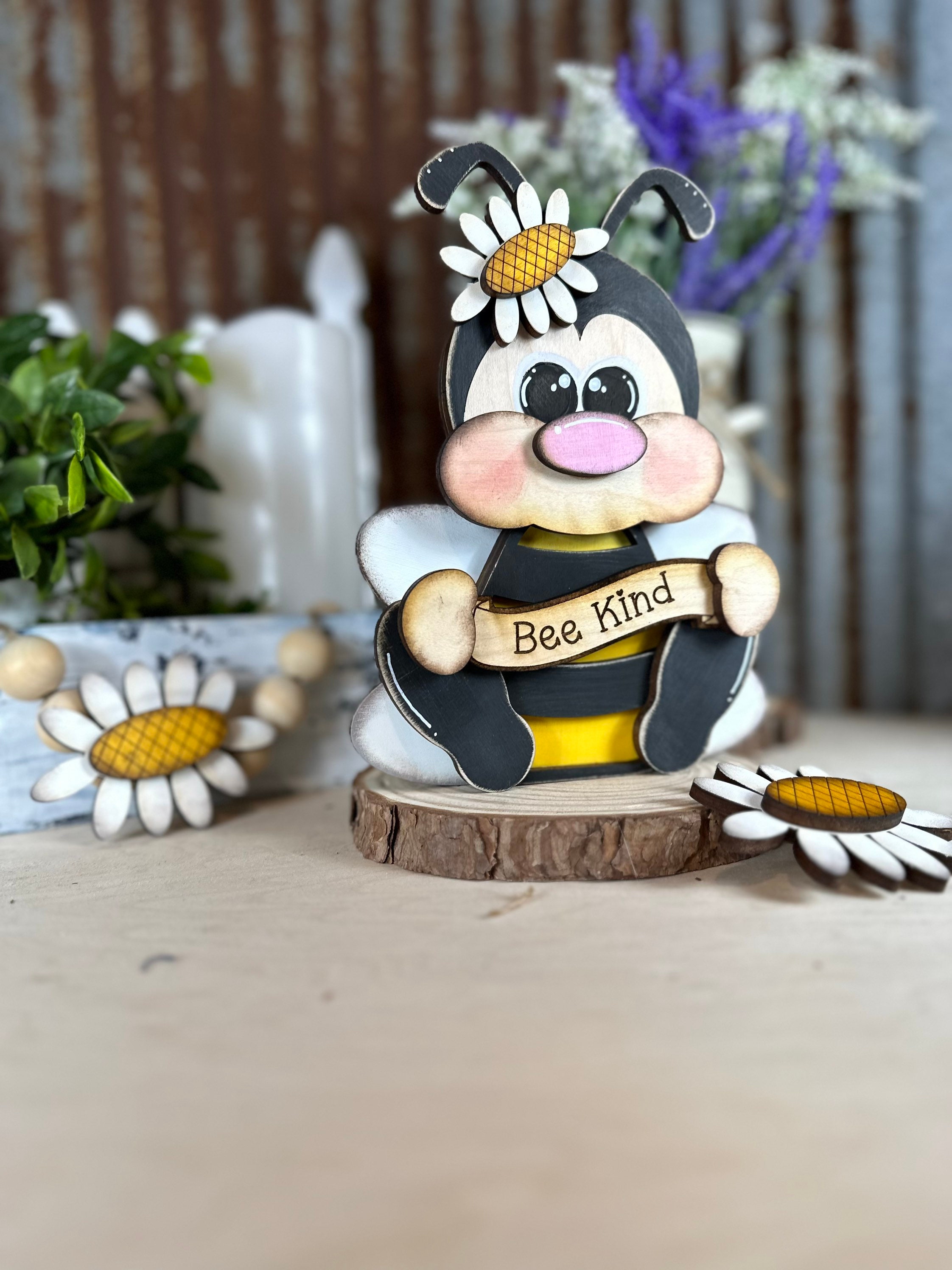 Sitting Bee SVG Digital Download for Glowforge or Laser Not a - Etsy Canada