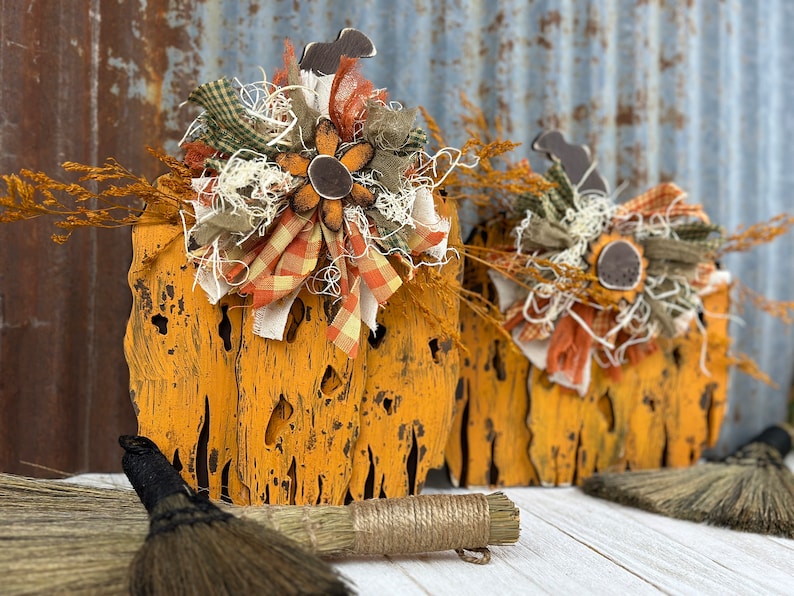 Rustic Farmhouse Pumpkins SVG: Grungy Shelf Sitter Laser Cut File ...