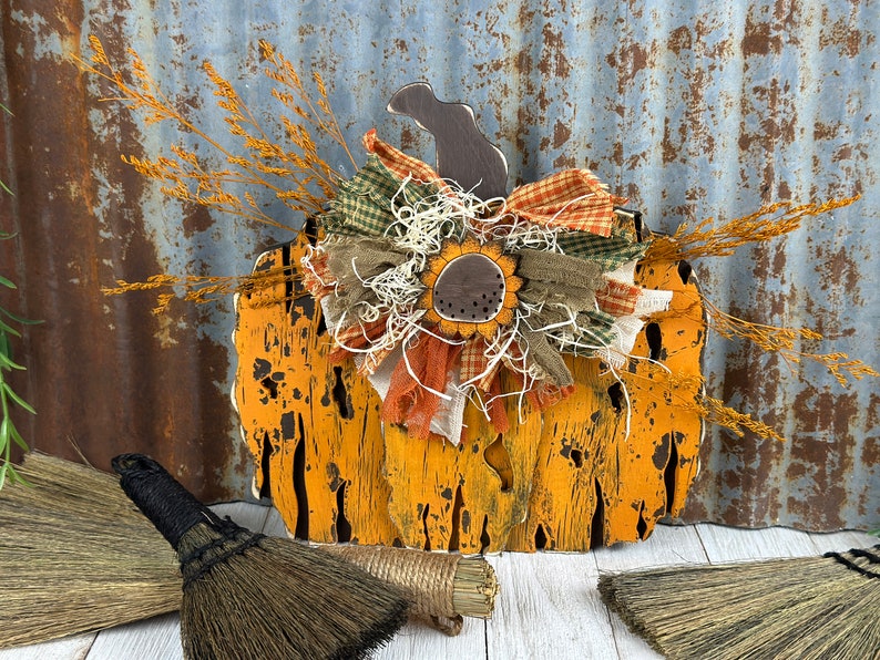 Rustic Farmhouse Pumpkins SVG: Grungy Shelf Sitter Laser Cut File ...