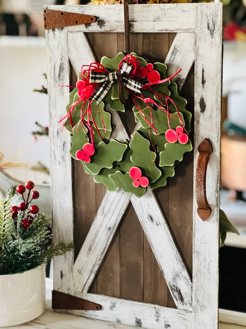 Holly Berry Wreath, Farmhouse SVG Digital Download for Glowforge or ...