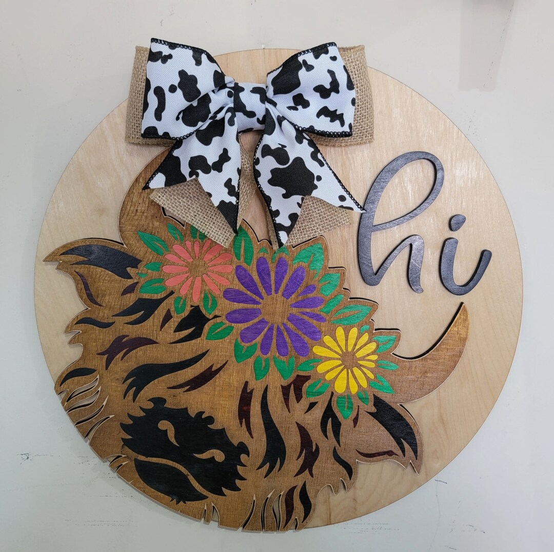 Highland Cow Wooden Door Sign: Floral Heifer Wall Decor - Etsy