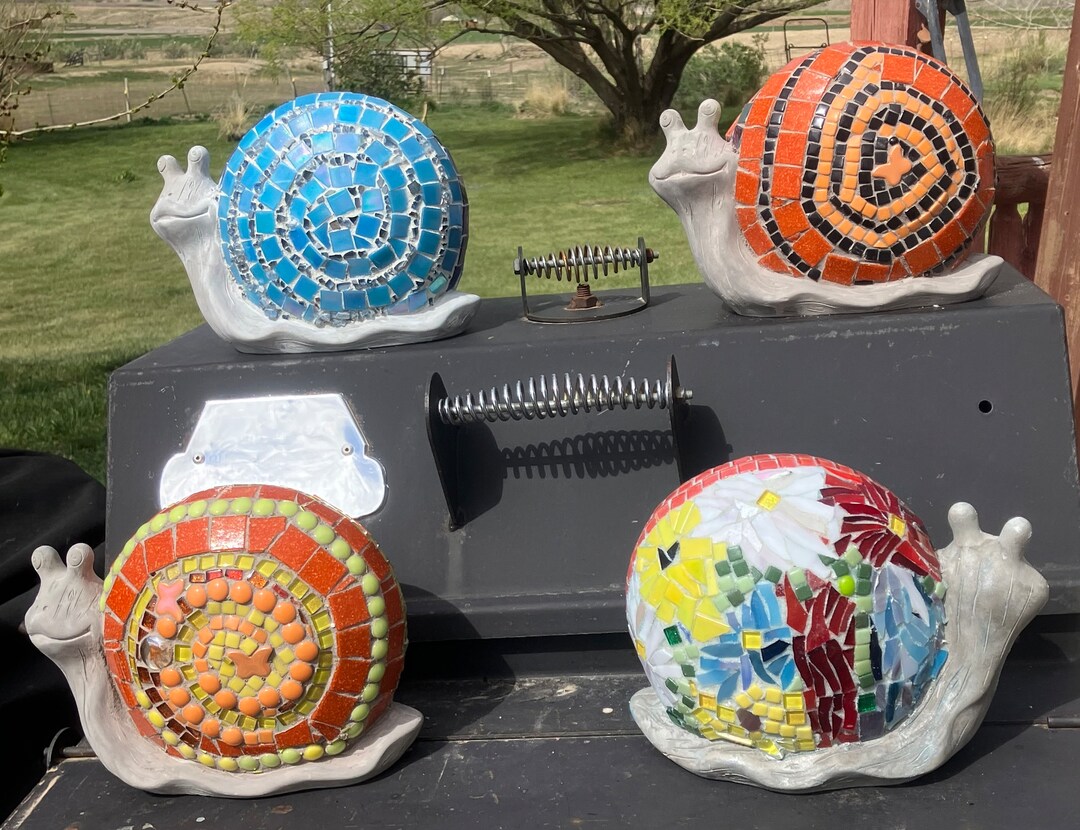 Handcrafted Stained Glass Mosaic Snail Statue- Colorful Glass Art ...