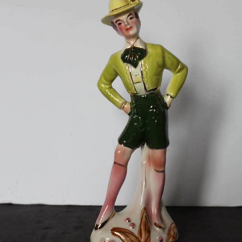 Ceramic Figurine Kreiss - Etsy