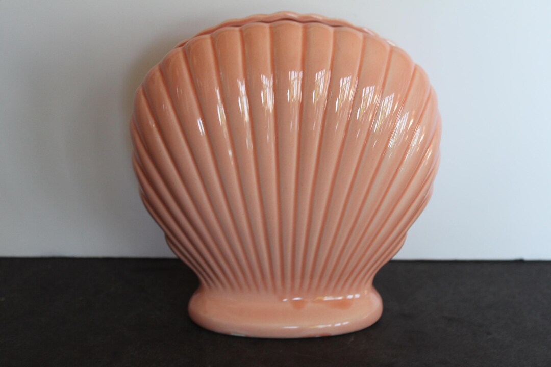 Vintage Pink Shell Planter. Made in Japan, Mint Condition, Peachy Pink ...