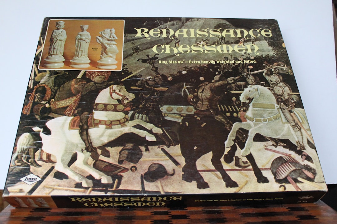 Vintage Renaissance Chessmen. Chess Set, Complete in Original Box, E S ...