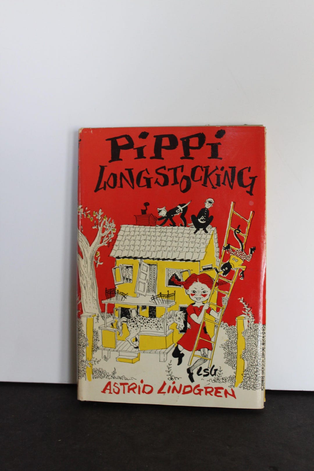 Vintage 1950 Pippi Longstocking Hard Cover Book. TORN Page, Dust Cover ...
