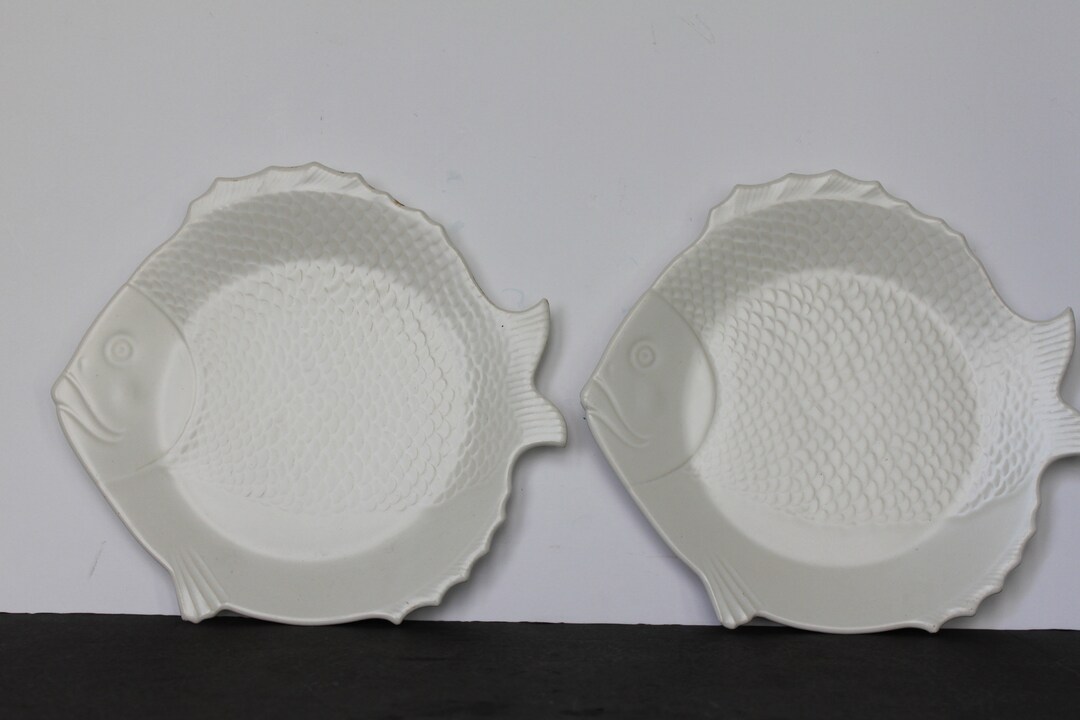 Vintage White Tuna Fish Plate Set. Pair, Chicken of the Sea, Made in ...