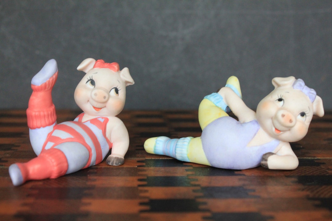 Cute Gymnast Pigs for Vintage Animal Theme Decor. George Good, Little ...
