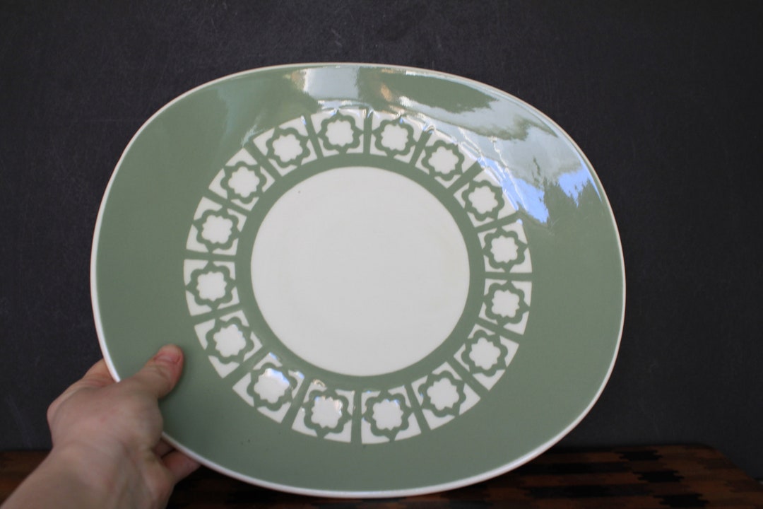 Vintage Persian Key Platter. Harkerware, Olive Green & White ...