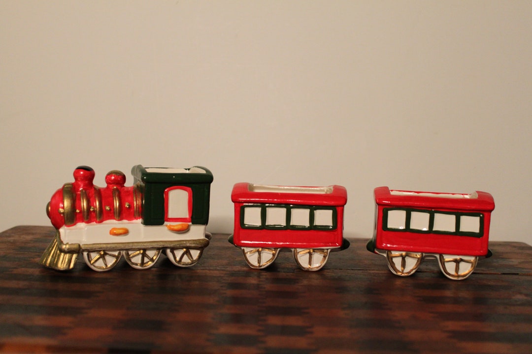 Vintage Christmas Train Planter. Set of 3 Ceramic Planters, Red and ...