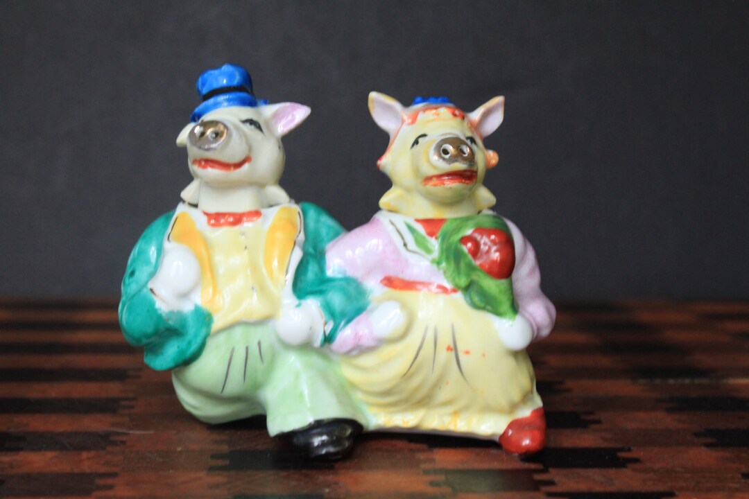 Vintage Pig Salt and Pepper Shakers. Nodding Heads, Dapper Man and ...