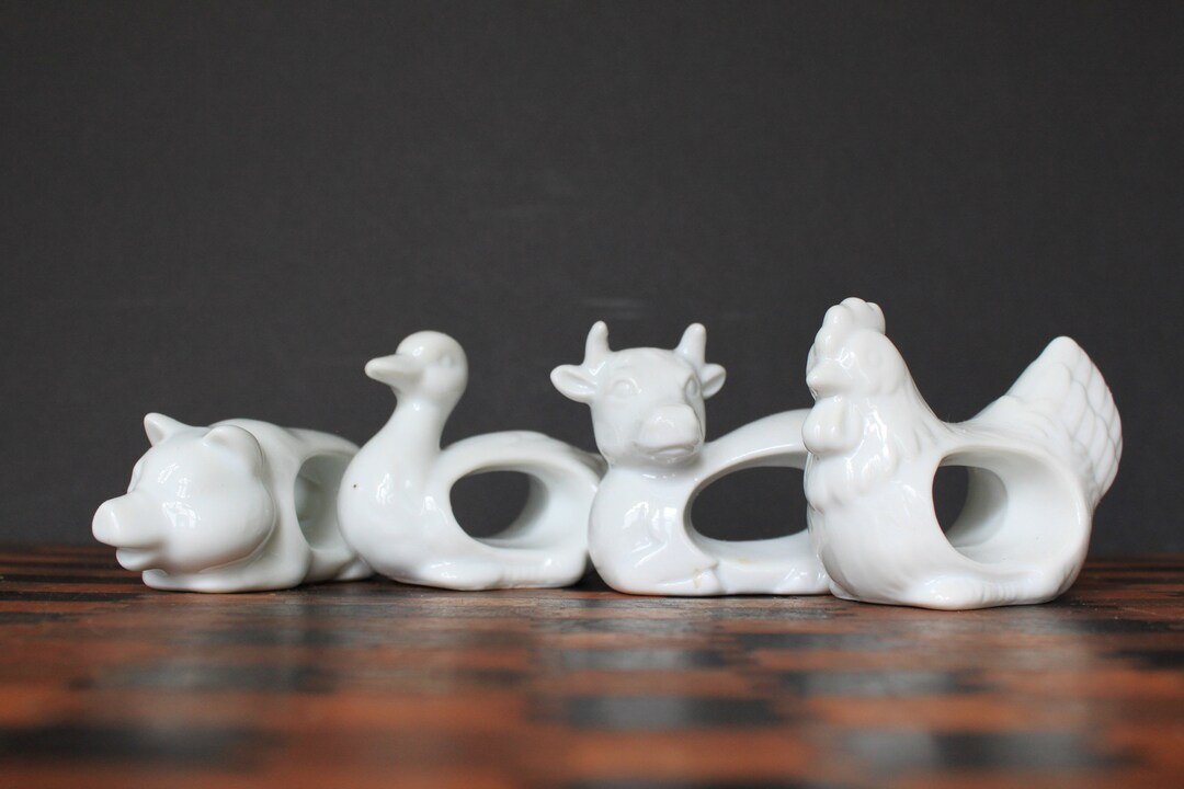 Vintage Farm Animal Napkin Rings. Set of 4 in Original Box. Cow, Pig ...