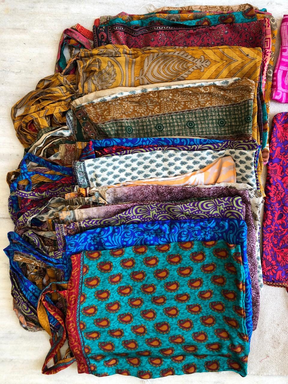 Silk Gift Bags, Packaging Bags, Clothing Packaging Bags, Sari Handle ...